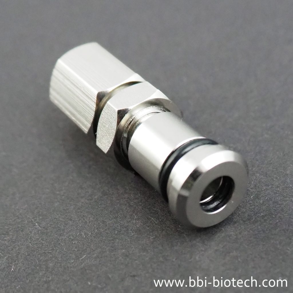 Adapter for 6 mm level probes or dip tubes for harvesting in 11 mm ...